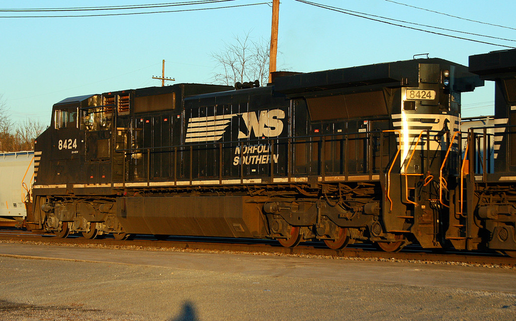 NS 8424